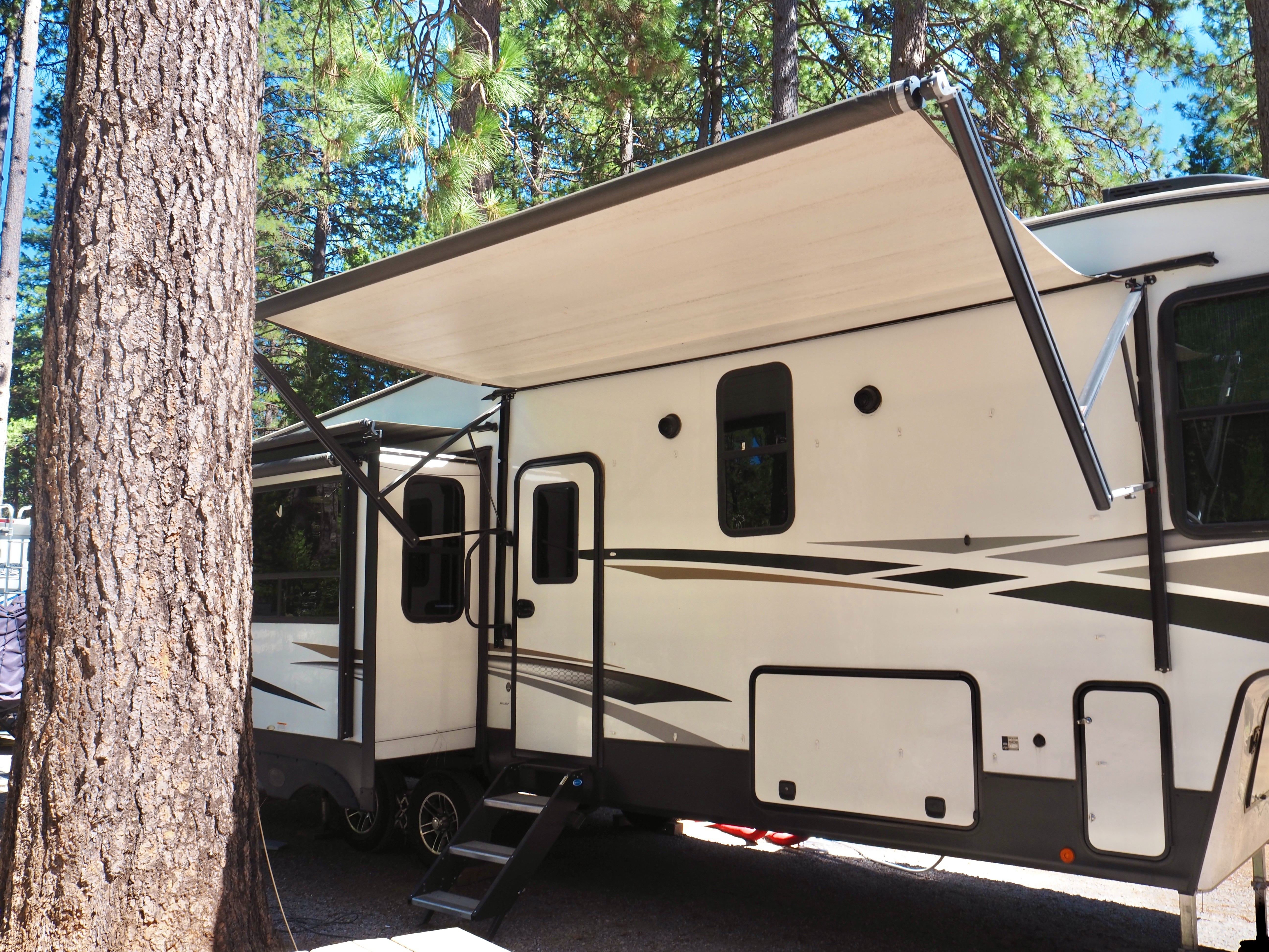 RV Tips — How to Keep Your RV Cool - THOR Industries